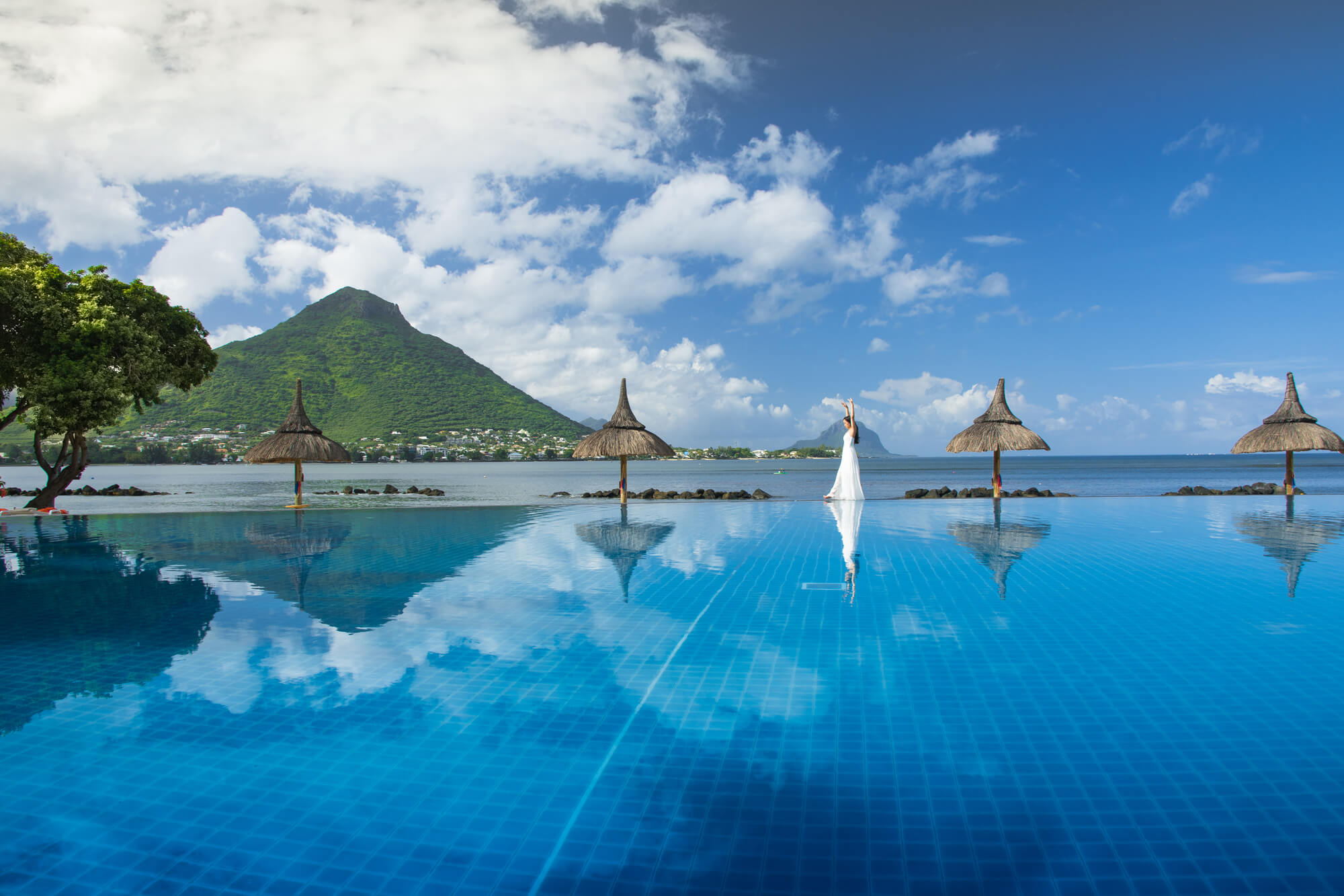About Us – Sands Suites Resort & Spa